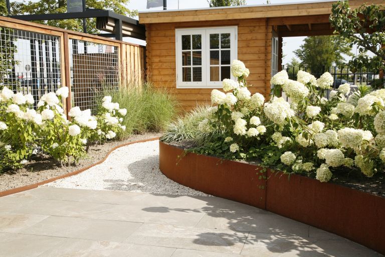 Luxe Corten hoge borderrand | 3 hoogtematen | Zeeland Tuinmaterialen BV